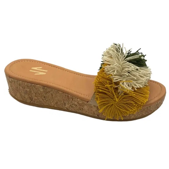 Silvia Cobos | Shoes | Silvia Cobos Mambo Slipon Platform Sandal Green ...